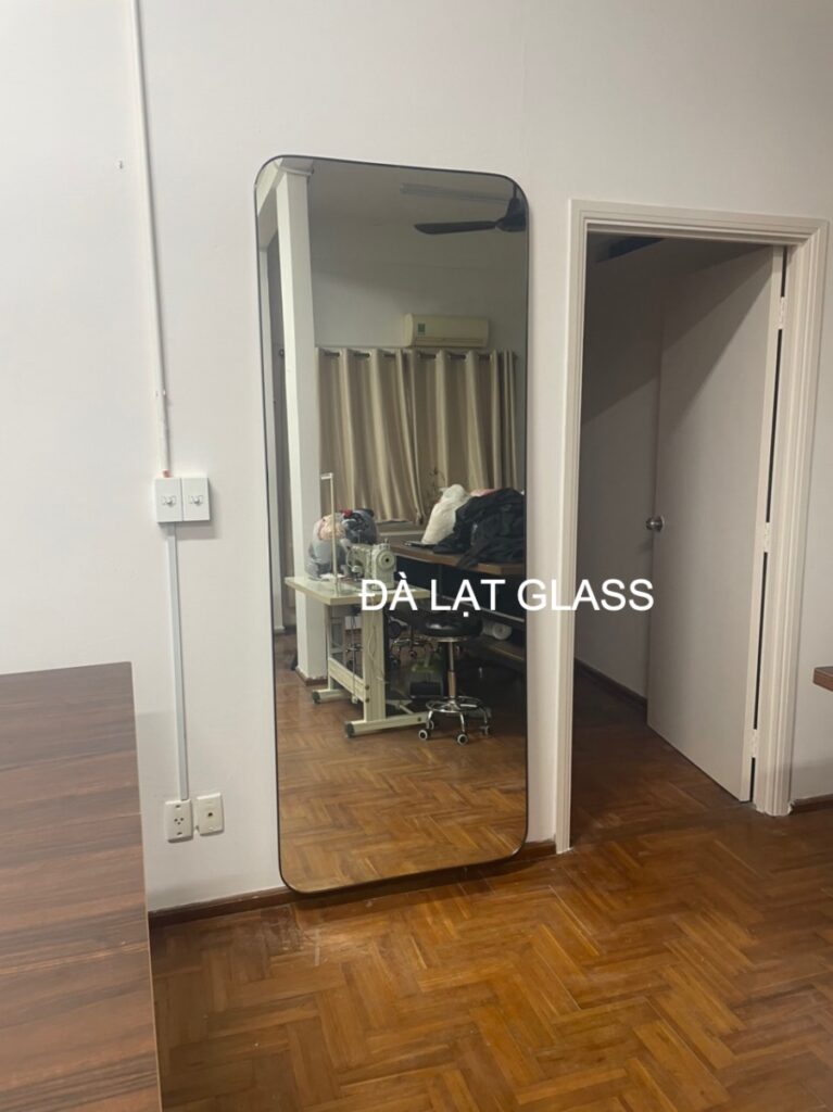 Mẫu gương soi khung viền nhôm treo tường soi toàn thân bán tại Đà Lạt ...
